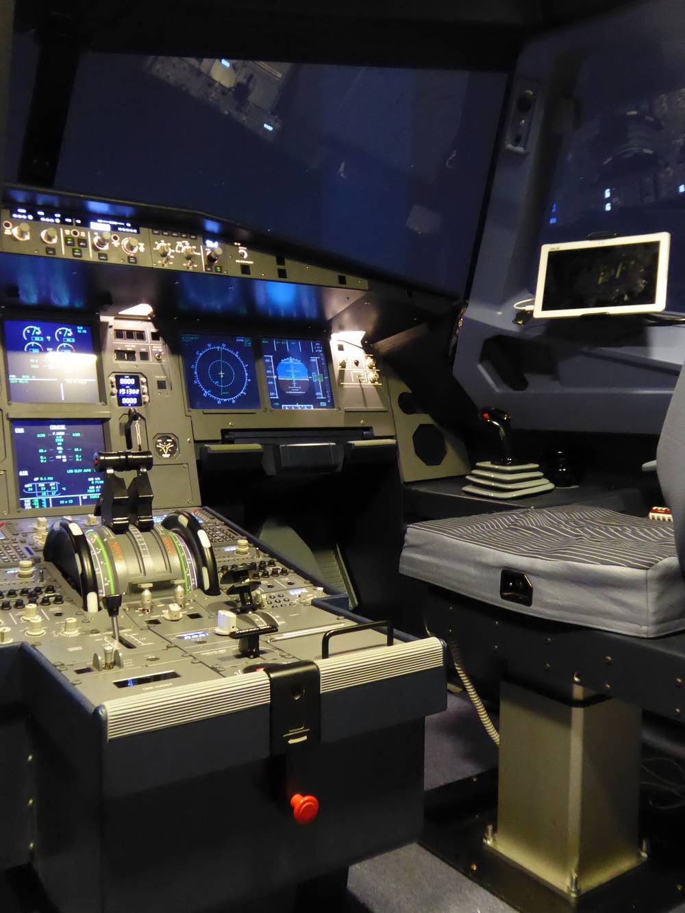 Commercial Entertainment Simulator at the Delta Museum near Paris-Orly ...