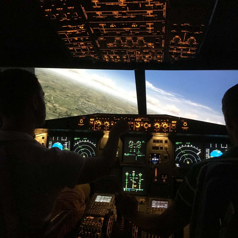 EasyJet pilots testing our products - Blog - VIER IM POTT